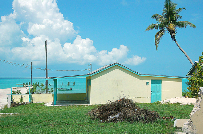 Tips for Capturing Summer Vacation Subjects and Scenery